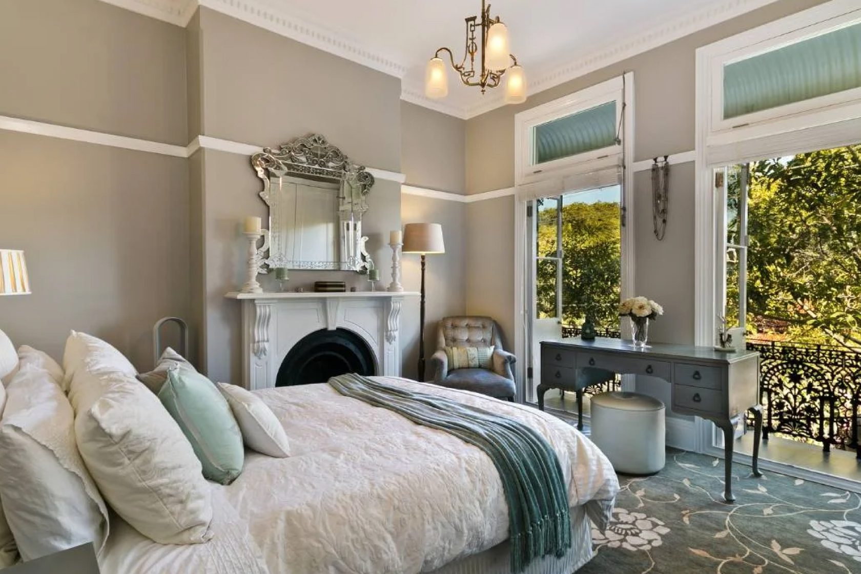 Python Bedrooms – & Interiors